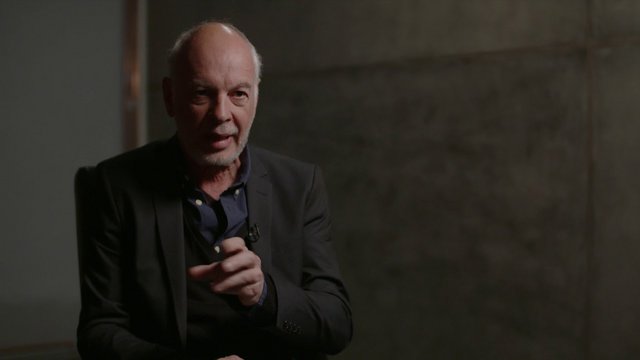 Φίλιπ φαν Λέου: «Προσπαθώ να δείξω αυτό που συνήθως δεν μου επιτρέπεται ...