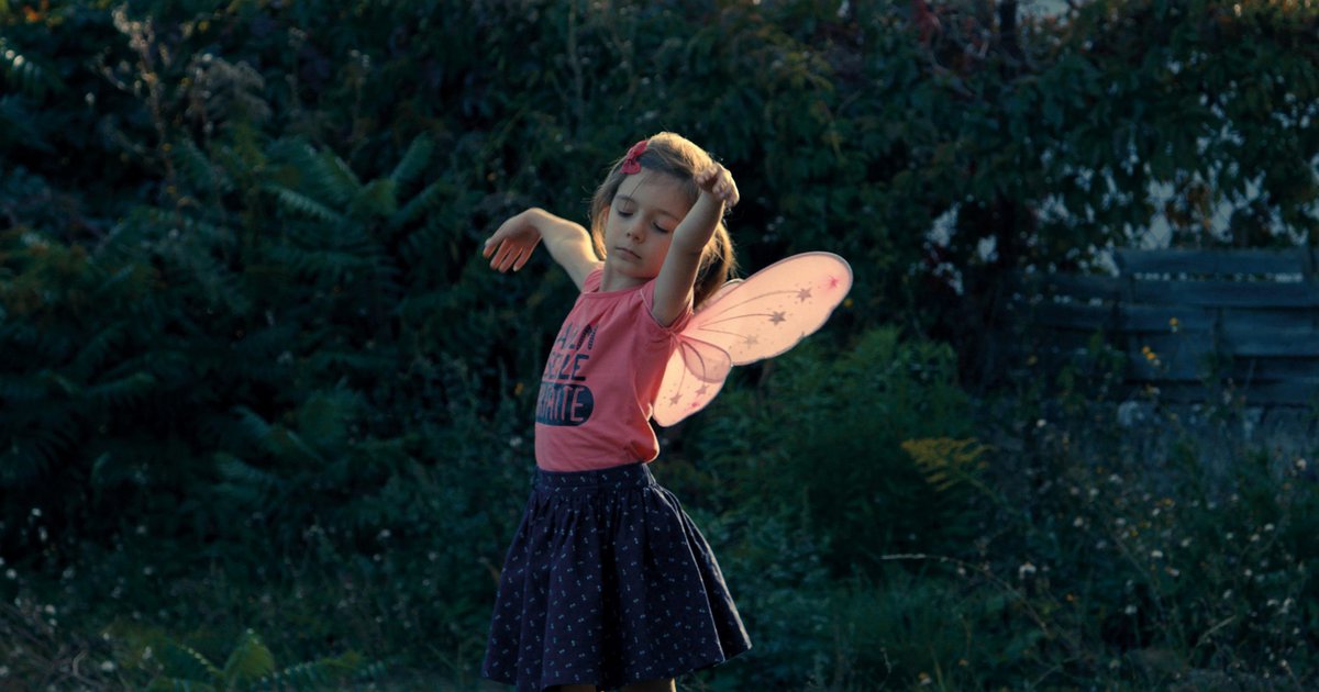 ΜΙΚΡΟ ΜΟΥ ΚΟΡΙΤΣΙ / LITTLE GIRL | αρχείο, 27o aiff 2021, ζωές σε ...